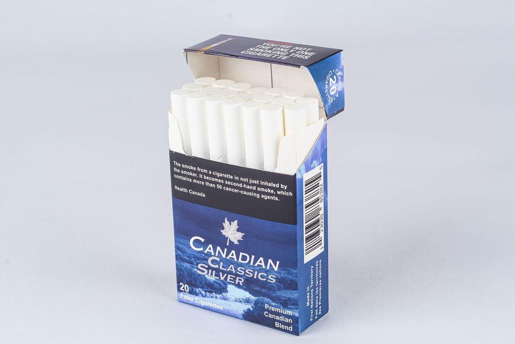 Buy Canadian Classics Silver Cigarettes | NativeSmokes4Less